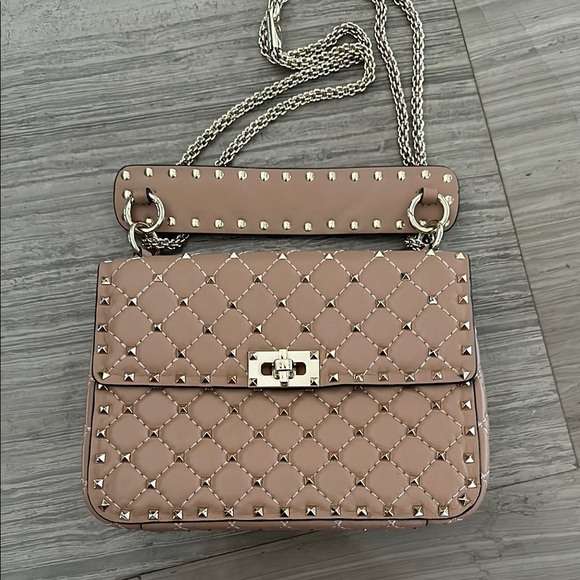 Bags | Elegant Beige Handbag | Poshmark